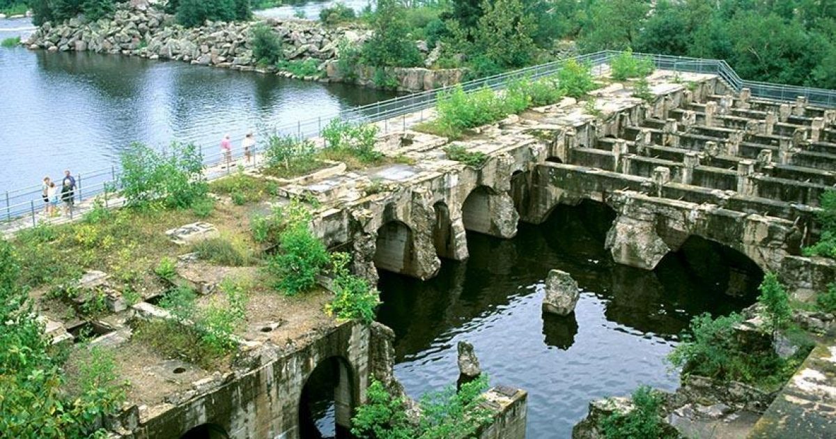 A Small Town with Plenty of Character in Pinawa, Manitoba | Rediscover ...